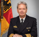„Das analoge Zeitalter auf dem Gefechtsfeld ist vorbei“ von Vizeadmiral ...
